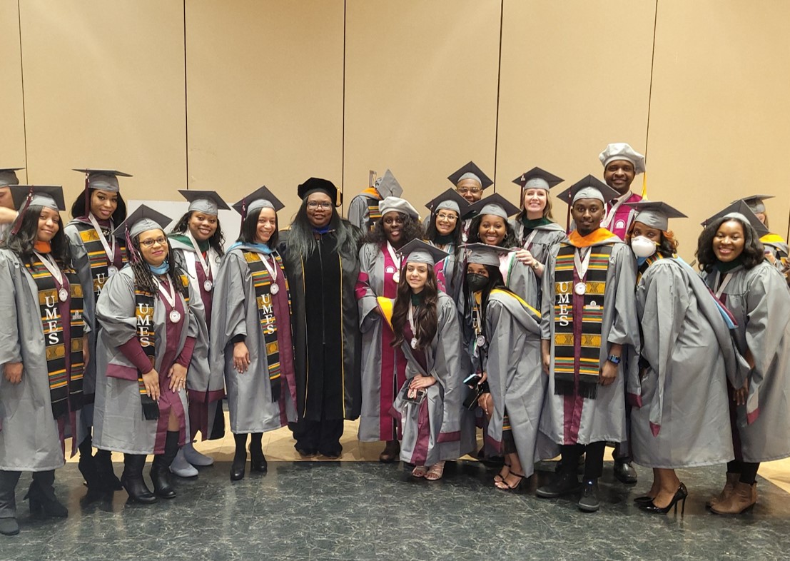 GRADUATE STUDENTS | School of Graduate Studies